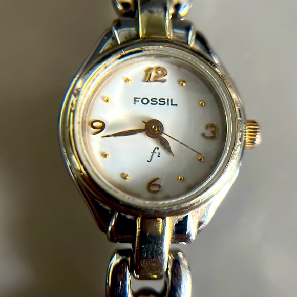 Fossil | Accessories | Fossil F2 Vintage Ladies Bracelet Watch | Poshmark